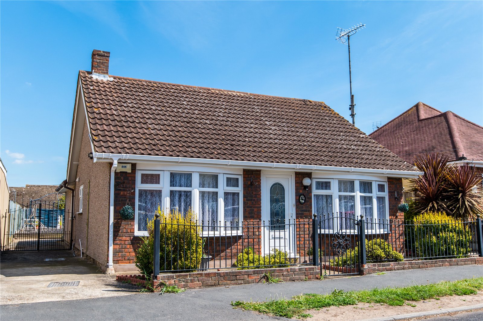 Twyford Avenue Great Wakering at Stephanie Post blog